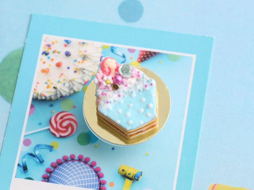 Cupcake Shaped Layered Sablé Birthday Cameo Cake - Handmade Miniature ...