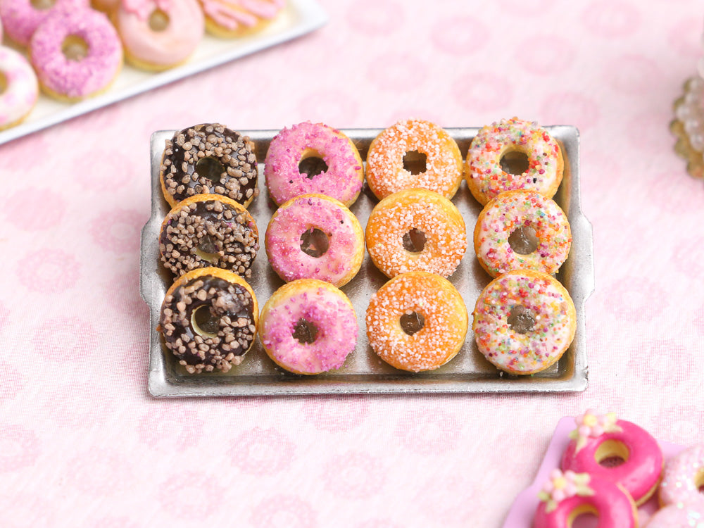 Miniature Donuts | Chocolate, Pink, Rainbow | Miniature Food – Paris ...