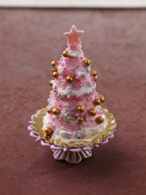Miniature Pink Christmas Tree Cake - Dollhouse Food – Paris Miniatures