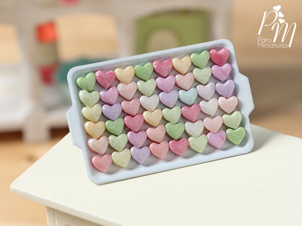 Colourful Candy Hearts on Metal Tray - Miniature Food – Paris Miniatures